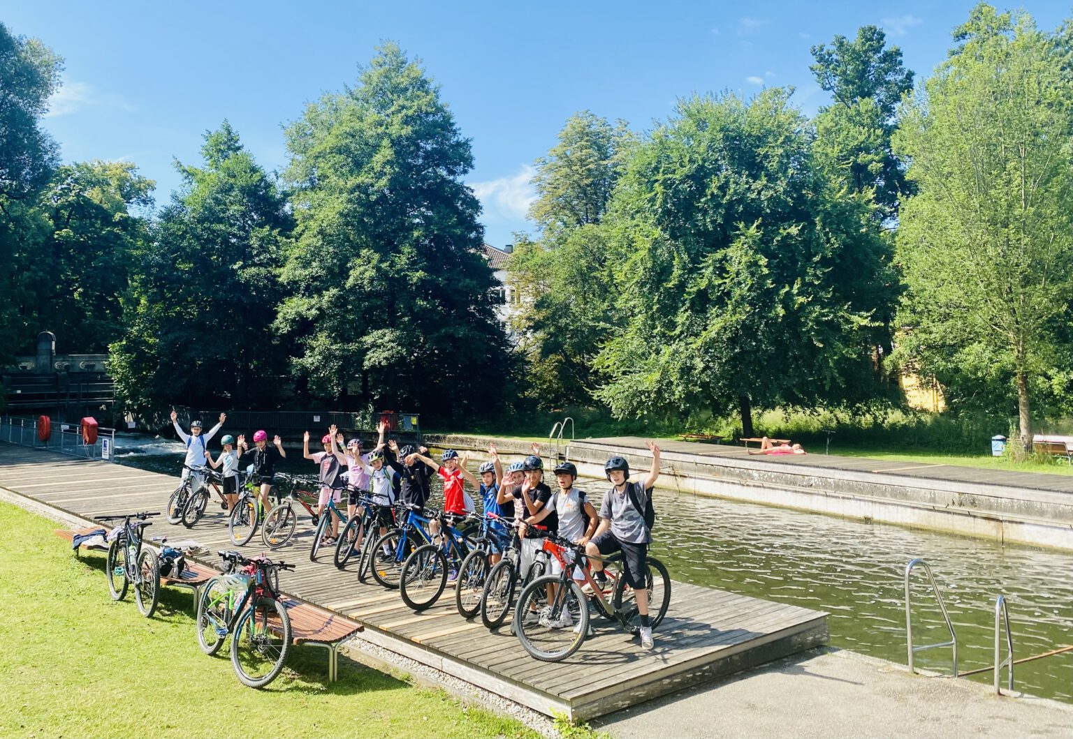 Klasse 6b „erradelt“ sich einen Ausflug – Erasmus-Grasser-Gymnasium